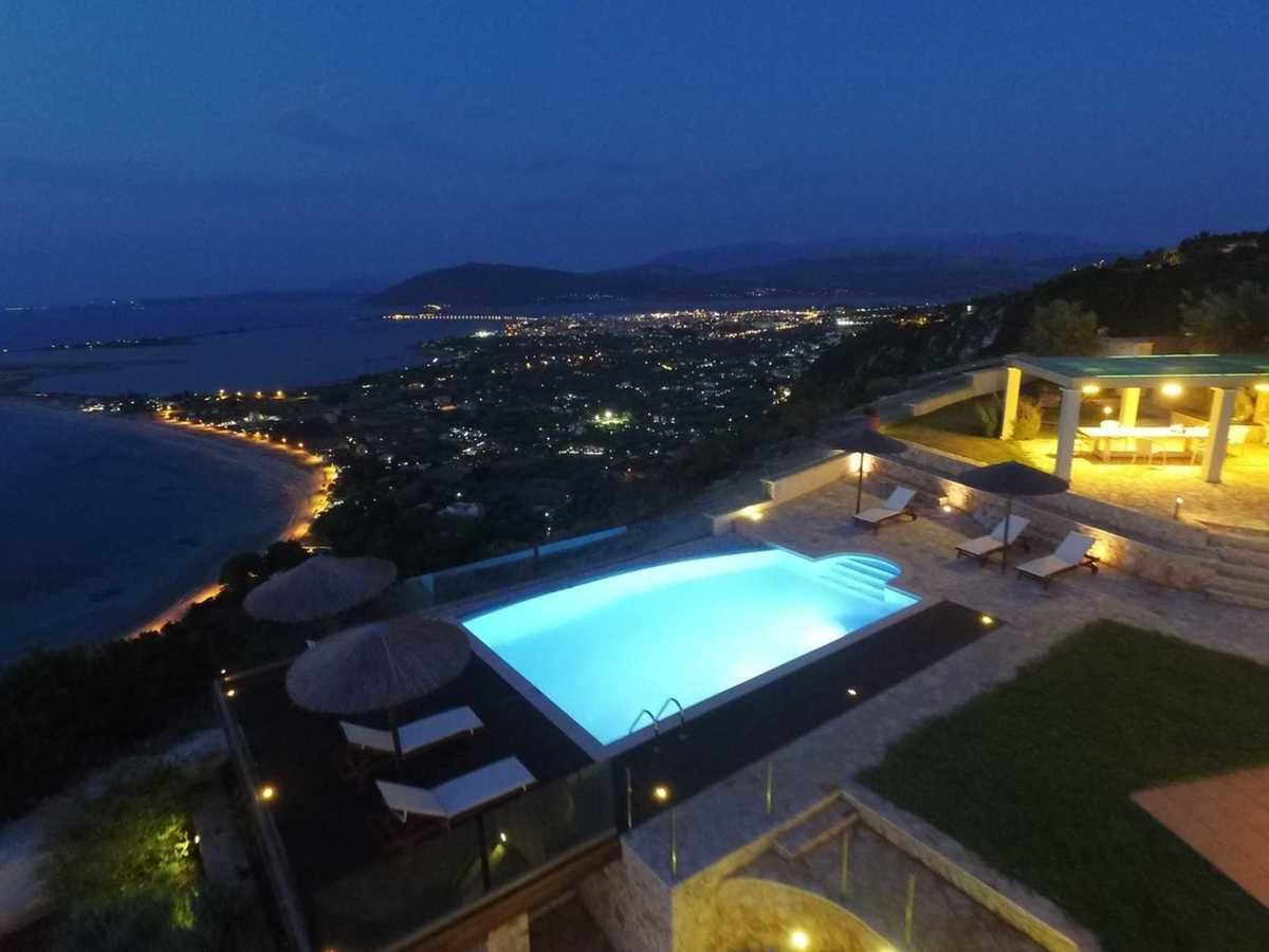 Villa Gaia, Thea Thalatta Villas in lefkada. villa Lefkada Villas