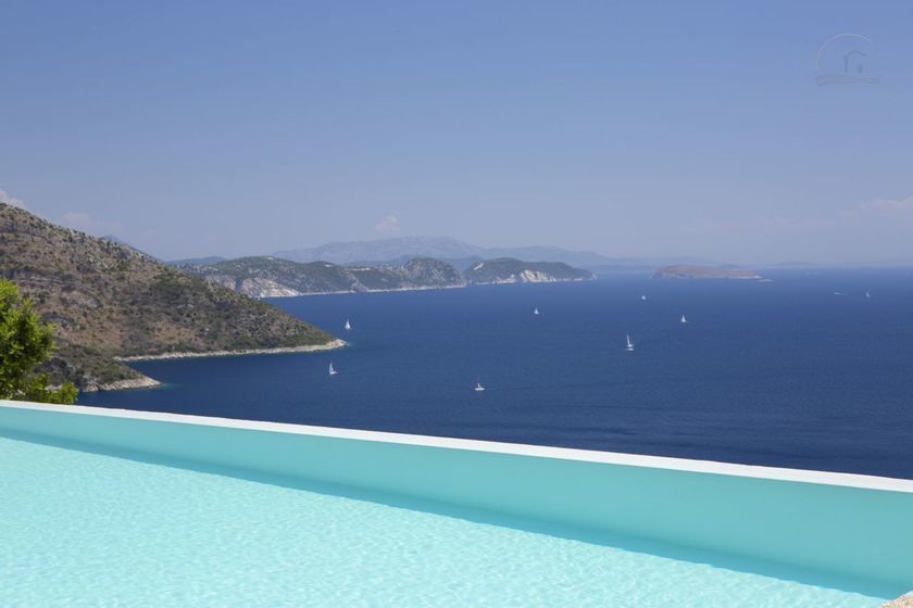 Villa Fyki with wonderful Sea View and a private salt water pool in